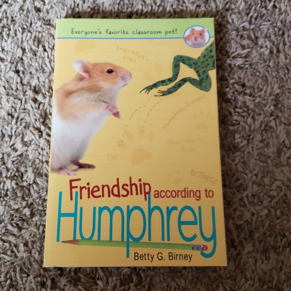 Toys | Friendship According To Humphrey Book | Poshmark